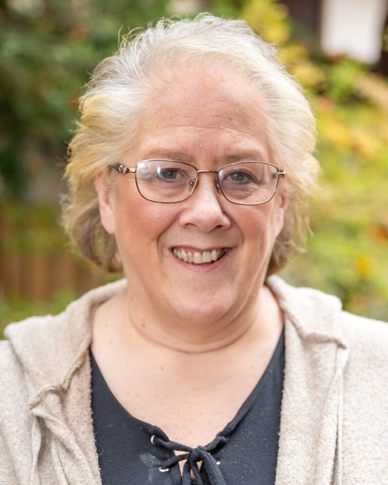 Amy Van Gunst - Therapist - Fountain Hill Center